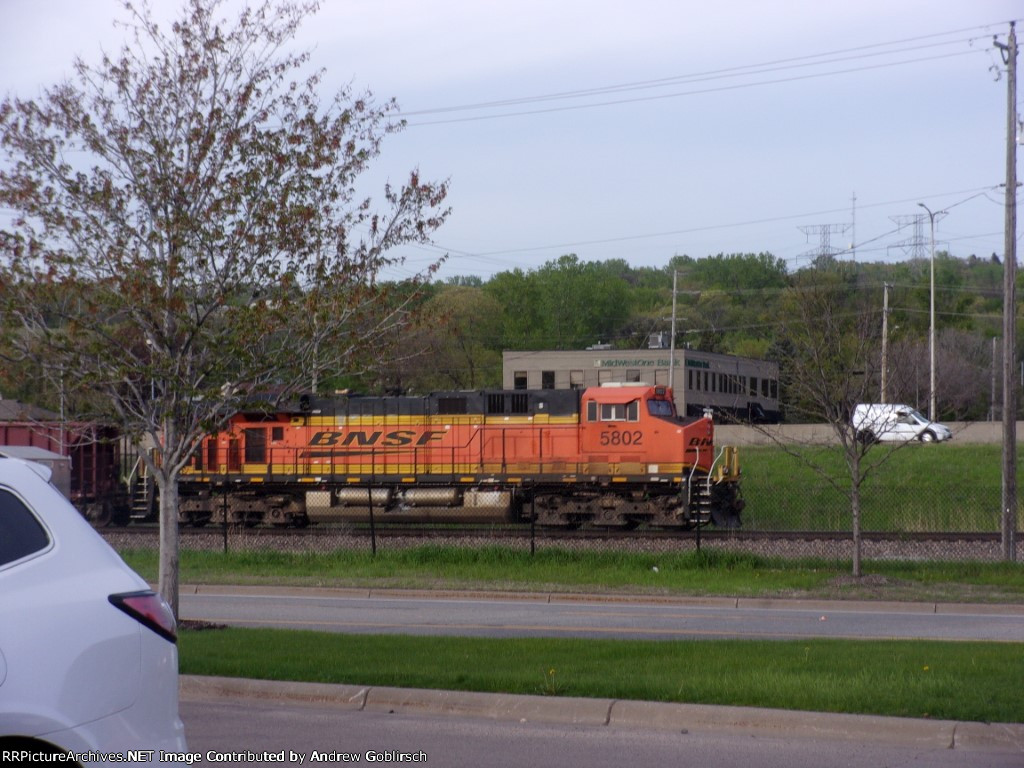 BNSF 5802